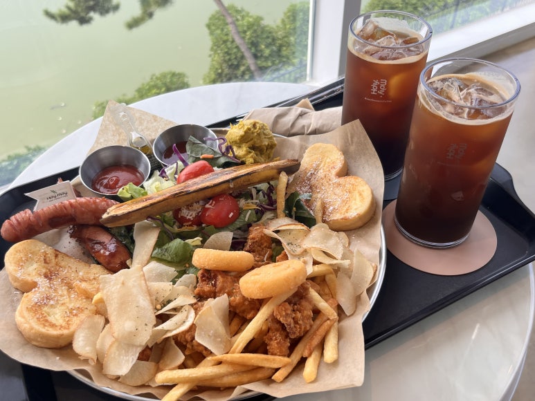 [청주 오창 카페] 뷰 맛집 커피숍 '홀리몰리' : 네이버 블로그