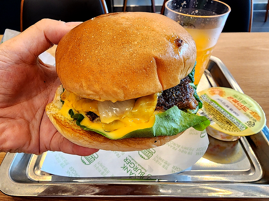 프랭크버거 메뉴 치즈버거 세트 가격 처음맛본 솔직후기 네이버 블로그