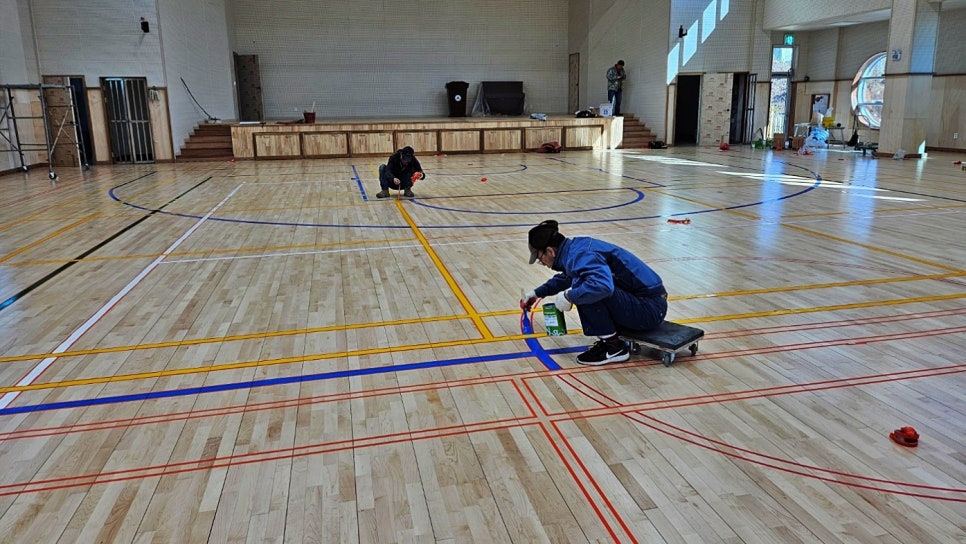 충북 청주시 운동초등학교 체육관 라인 배구 6인제 9인제 농구 배드민턴 4개 그리기 작업 네이버 블로그