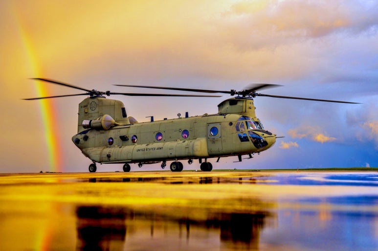 18대 도입하는 CH-47F Chinook Block II 대형수송헬기 : 네이버 블로그
