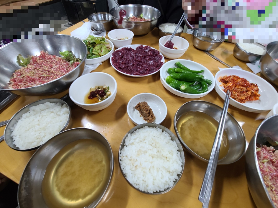 청도 가마솥국밥 육회비빔밥 And 뭉티기 맛집 평일에도 줄을 서서 먹는 맛집 네이버 블로그