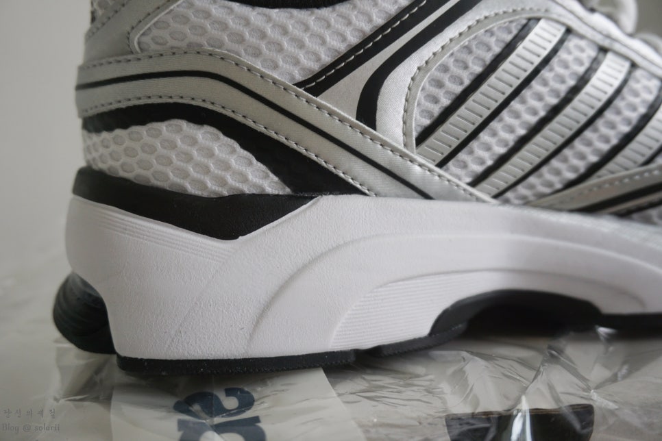 아디다스 스피리테인 2.0 IH0274 사이즈 + 착샷 후기 : 네이버 블로그