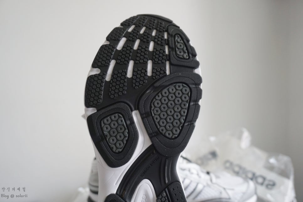 아디다스 스피리테인 2.0 IH0274 사이즈 + 착샷 후기 : 네이버 블로그