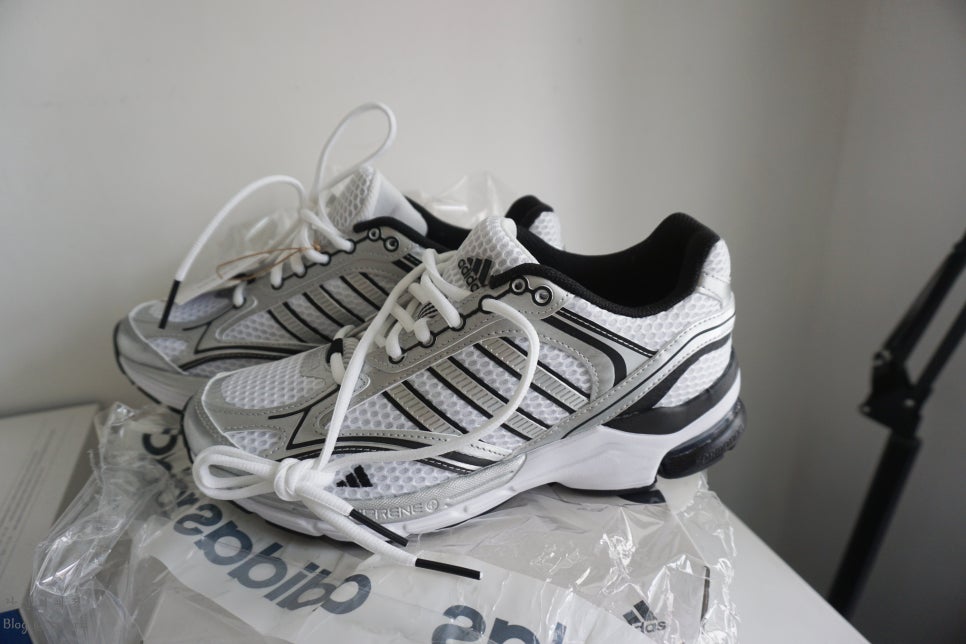 아디다스 스피리테인 2.0 IH0274 사이즈 + 착샷 후기 : 네이버 블로그