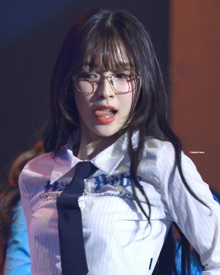 [Arin] 240329 오마이걸 아린 인스타그램/ MBN Y Forum : 네이버 블로그