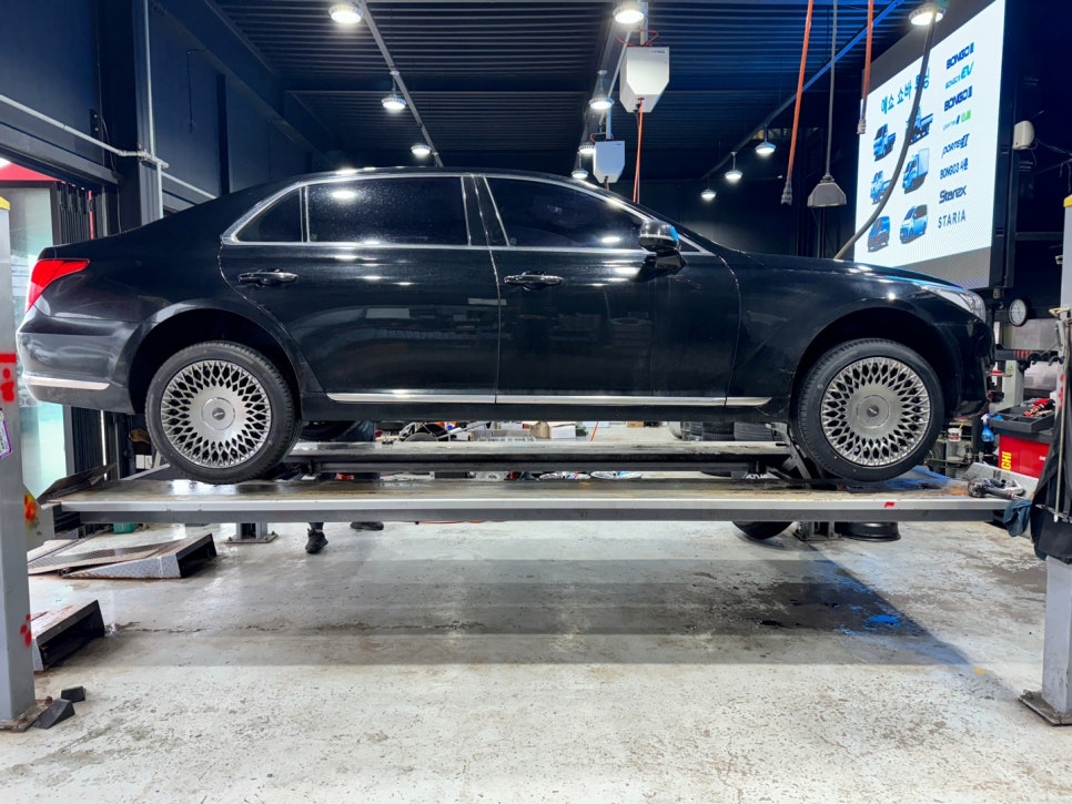 [전주 휠복원 첨단타이어] 현대 제네시스 EQ900 g80 19인치 순정휠 ⇨ G90 19인치 불판휠 전주인치업튜닝,브레이크,휠타이어,김제익산군산휠복원,대전광주휠복원,여수 ...