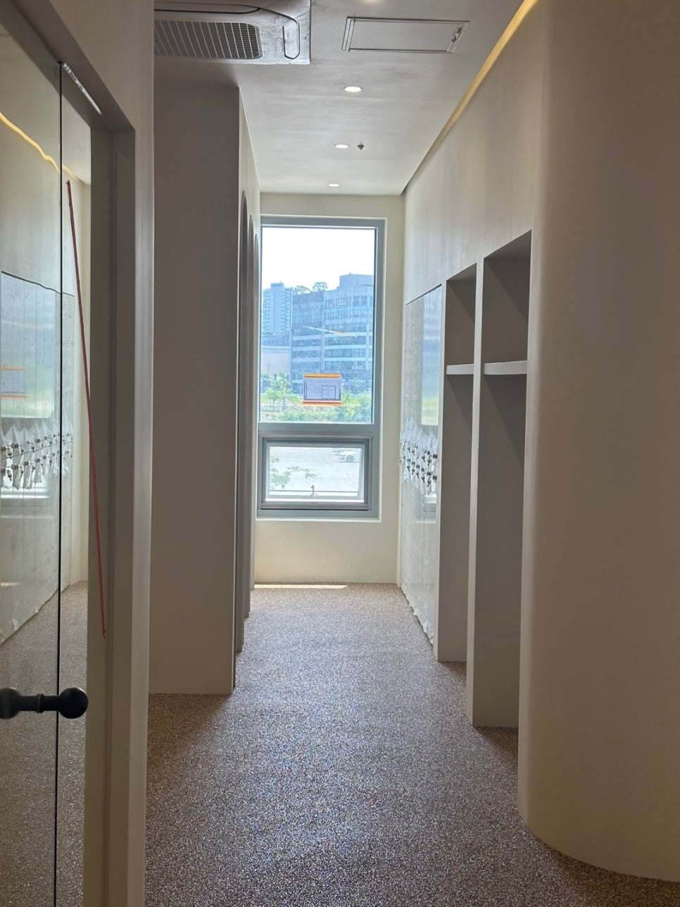 필라테스 인테리어가 고민되신다면 세종 나성동 콩자갈 바닥 처럼 감성있게 연출해보세요 : 네이버 블로그