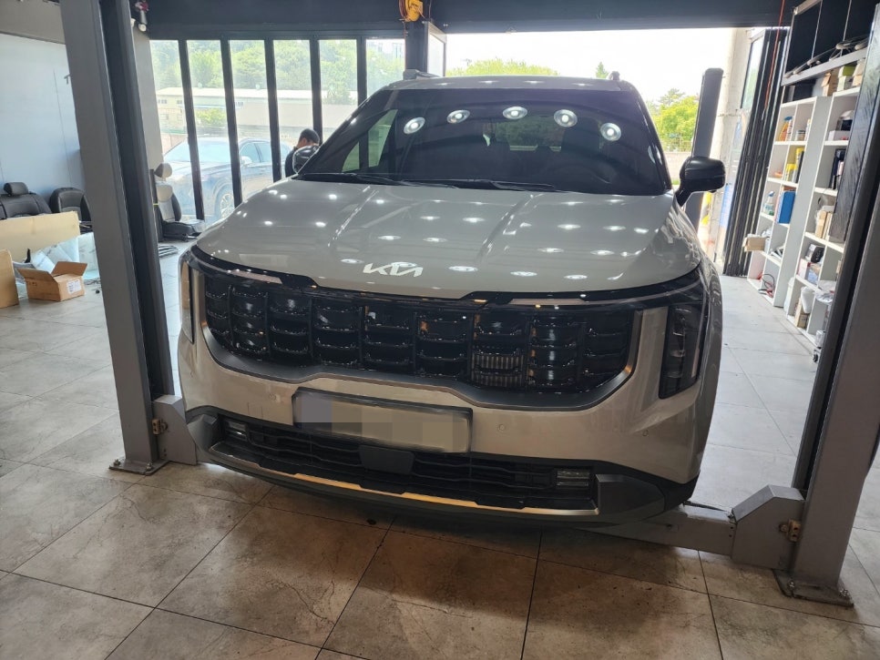 양주튜닝샵 4세대 신형카니발 KA4 세라믹 실버 gsc 사이드스텝 장착작업 : 네이버 블로그