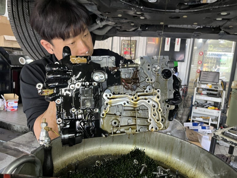 BMW X3 30d zf8단 미션오일 외 전체 오일류 교환 : 네이버 블로그