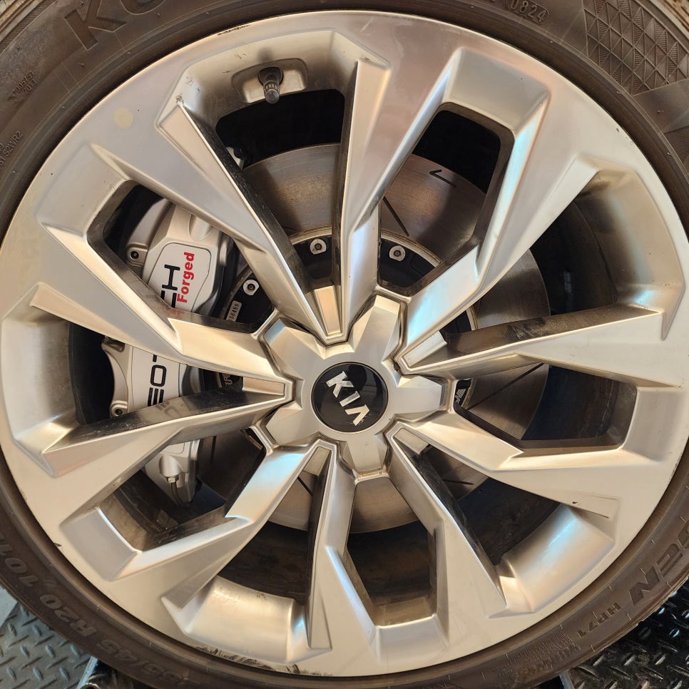 부산 쏘렌토MQ4 네오테크6P 구조변경이 필요없는 인증브레이크 튜닝 부산강서구브레이크튜닝샵 : 네이버 블로그