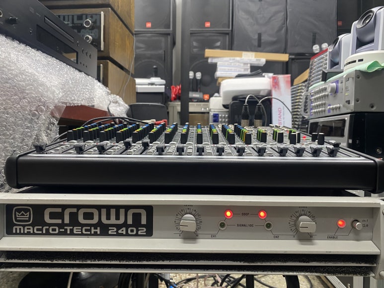 Crown macro-TECH 2402 파워앰프 : 네이버 블로그