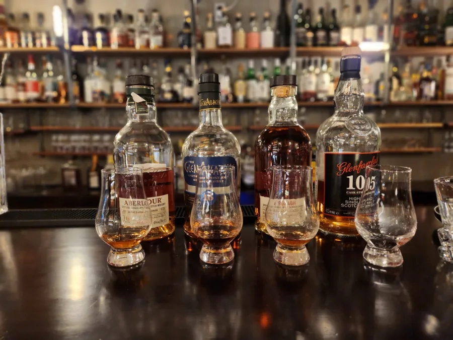 [위스키] 글렌알라키15 VS 아벨라워16 (Feat. 글렌모렌지18) : 네이버 블로그