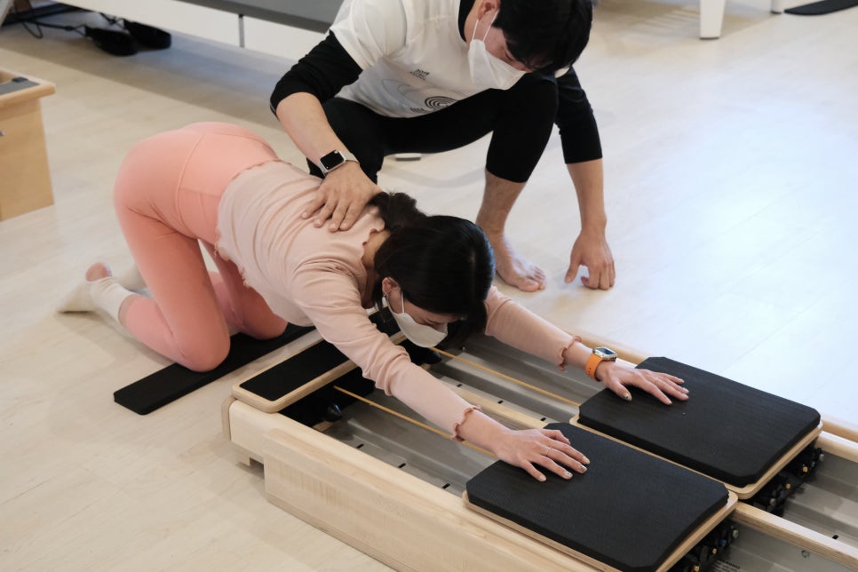 [인계동 필라테스] 미국 'Balanced Body' CoreAlign 필라테스 기구 : 네이버 블로그