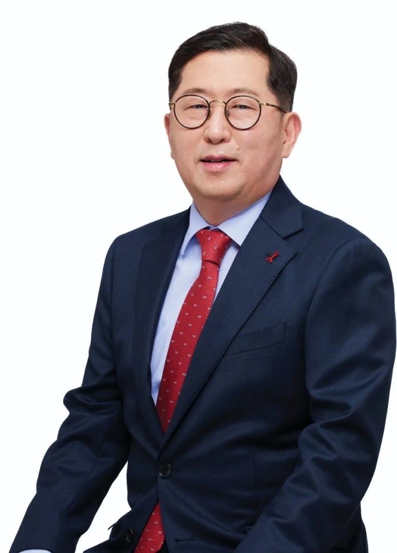 유용원 庾龍源 Yoo Yong-weon 출생 1964년 3월 10일 (60세) 충청남도 천안시 : 네이버 블로그