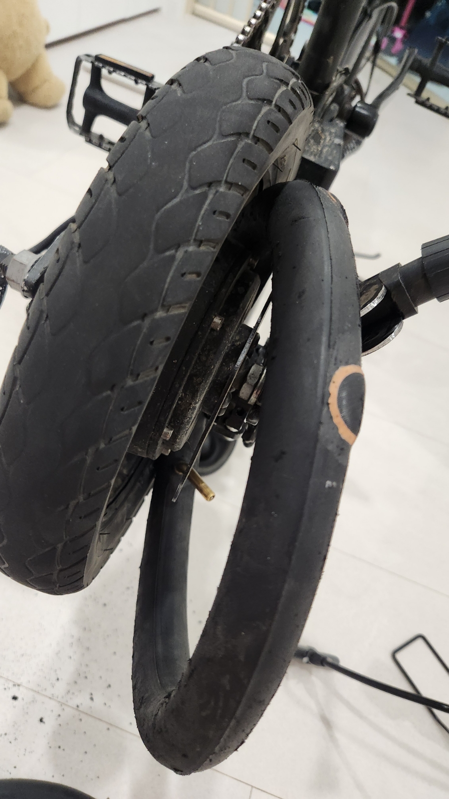 아이디어 워크 F1 전기자전거 12인치 타이어펑크 자가수리 : 네이버 블로그