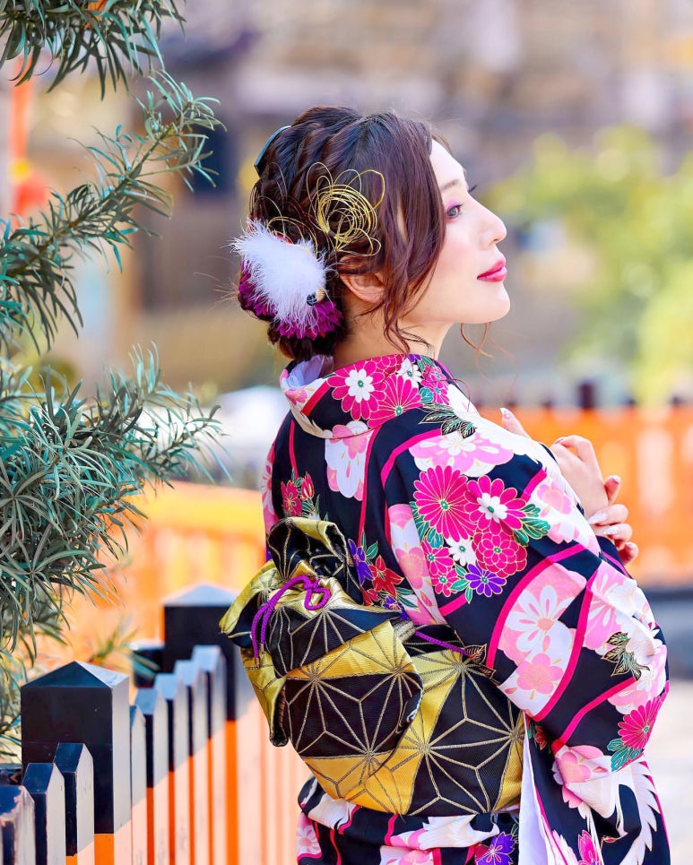 이토시노 나미 (Nami Itoshino, 愛乃なみ) : 네이버 블로그