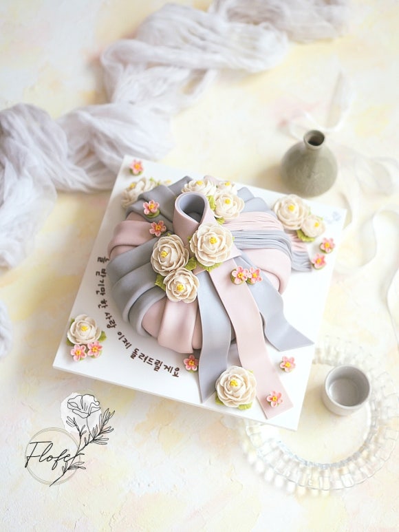 명절 선물로도 좋은 한복 보자기 케이크, 앙금플라워 데코까지 곁들여진 특별한 떡케이크를 소개합니다! / 광주 북구 떡케이크 ...