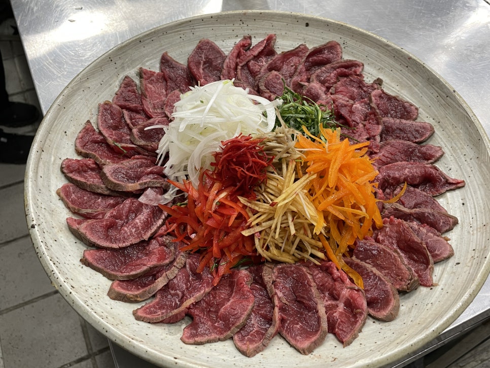 [후기] 한식대가 김인숙 셰프의 비법 요리_한우편채, 양배추짤박물김치 : 네이버 블로그