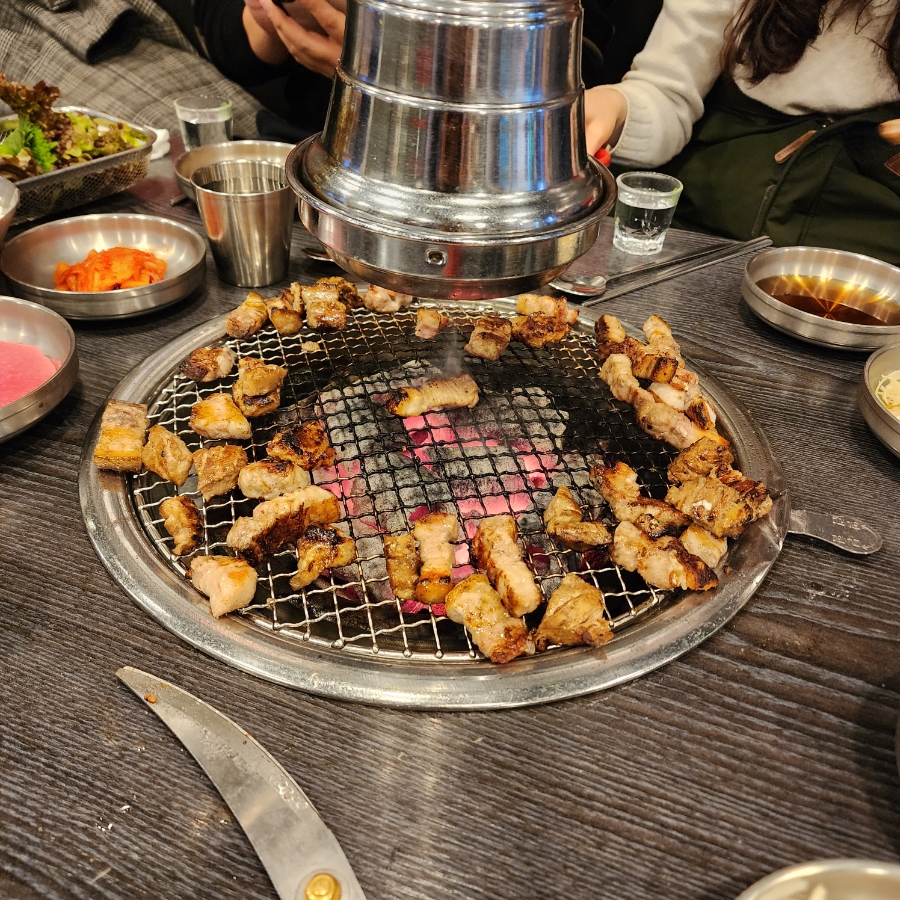공덕역 고기집 통큰갈비 공덕 회식장소 가성비 통큰갈비 족구이 네이버 블로그