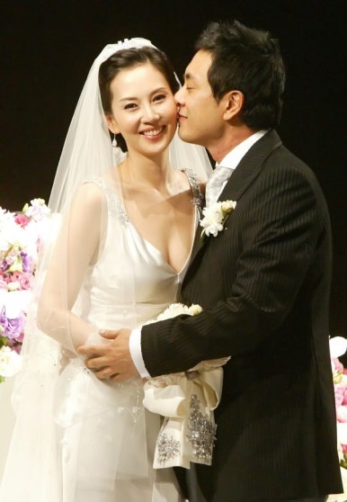 김남주 남편 김승우 전부인 이미연 이혼이유 전처 자녀 딸 김라희 김찬희 나이 키 학력 고향 가족 네이버 블로그