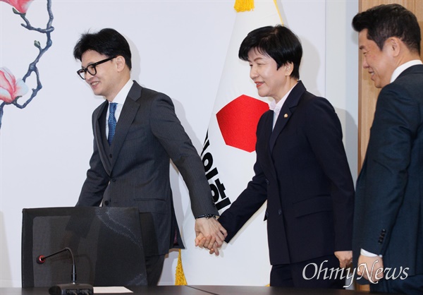 국힘 입당 김영주 "유세에서 윤석열 심판? 행동은 안했다" : 네이버 블로그