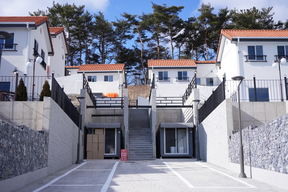 경주 숙소 추천 리조트급 수영장 펜션 어썸웨이풀빌라 : 네이버 블로그