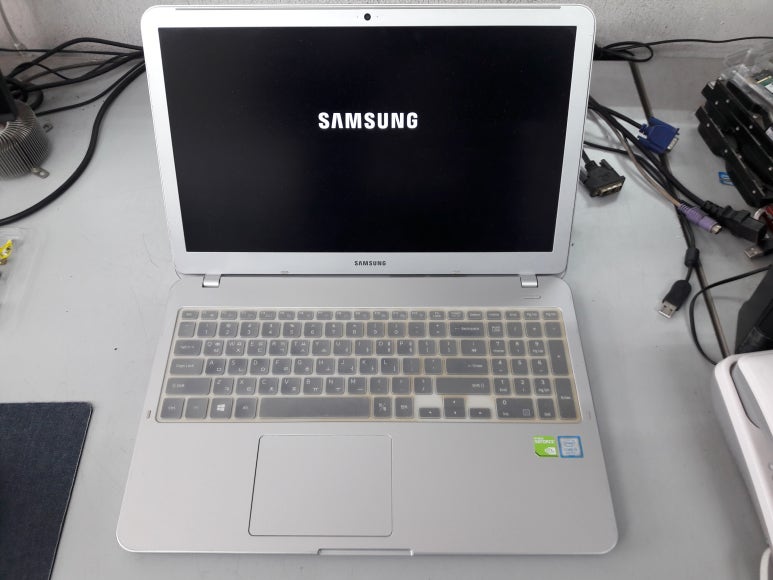 사우동 컴퓨터 수리. 삼성 NT550XAA 노트북 DDR4-8G 메모리 빠르게 교체 : 네이버 블로그