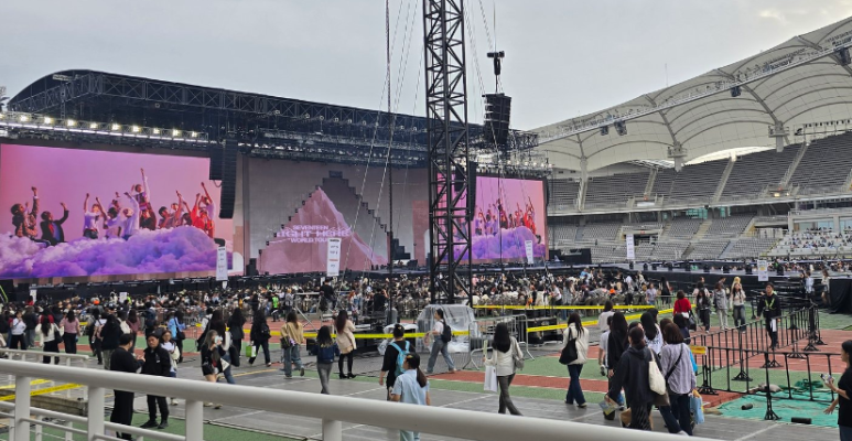 플로어 시야 업뎃 시야사진80개이상고양종합운동장 콘서트 공연 2층 3층 좌석 플로어 시야방해석 실제 시야 네이버 블로그