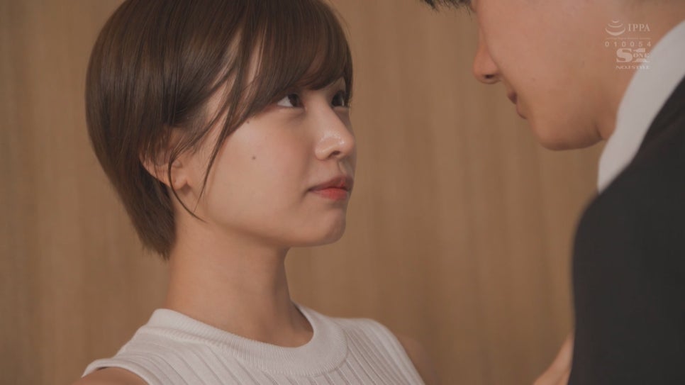 혼고 아이 (本郷愛 / Ai Hongo) SONE-461 미리보기 : 네이버 블로그