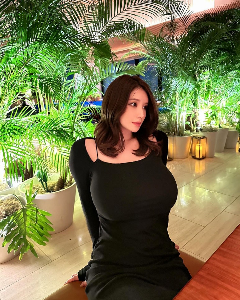 나기 히카루 (Hikaru Nagi, 凪ひかる) : 네이버 블로그