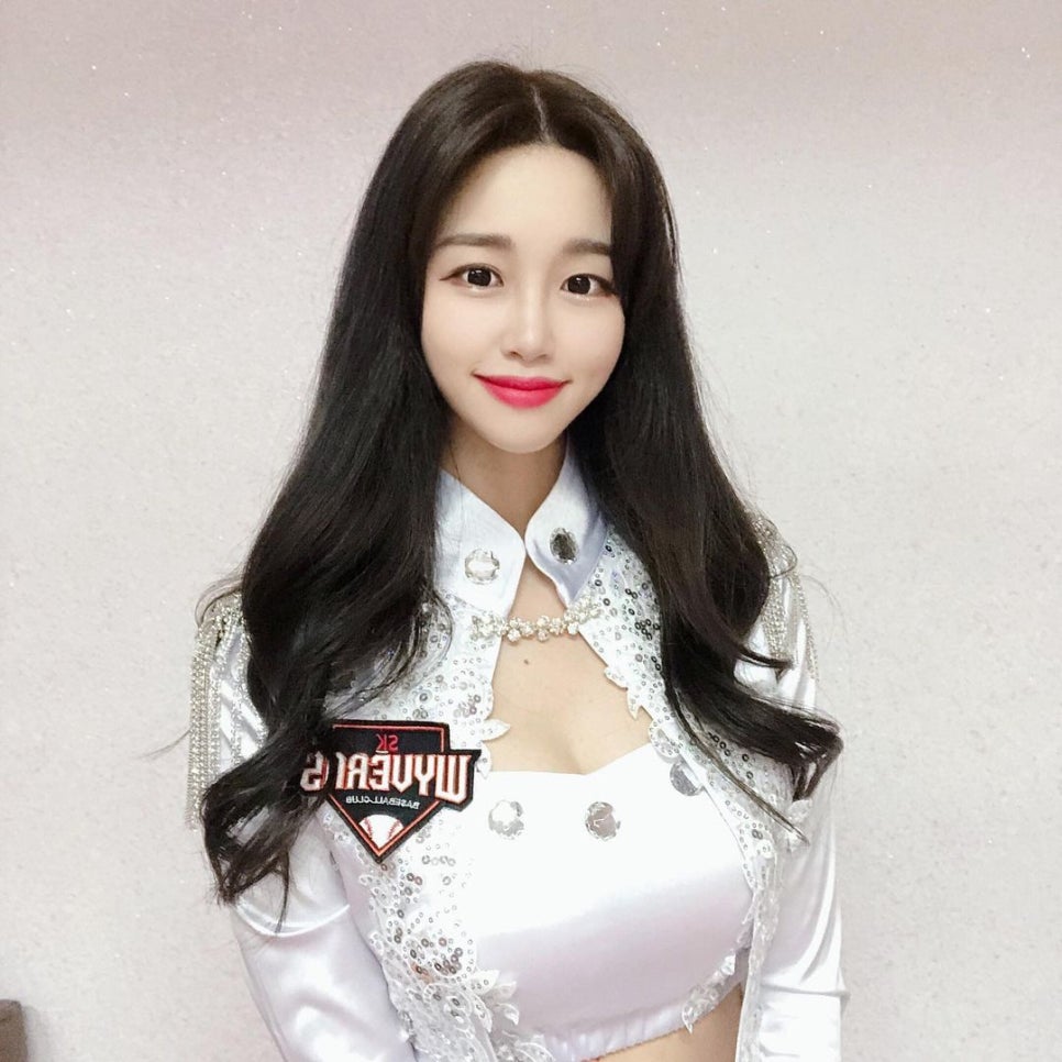 김도아 치어리더 인스타 직캠 SSG랜더스 KB손해보험 스타즈 이랜드 FC JR커뮤니케이션 : 네이버 블로그
