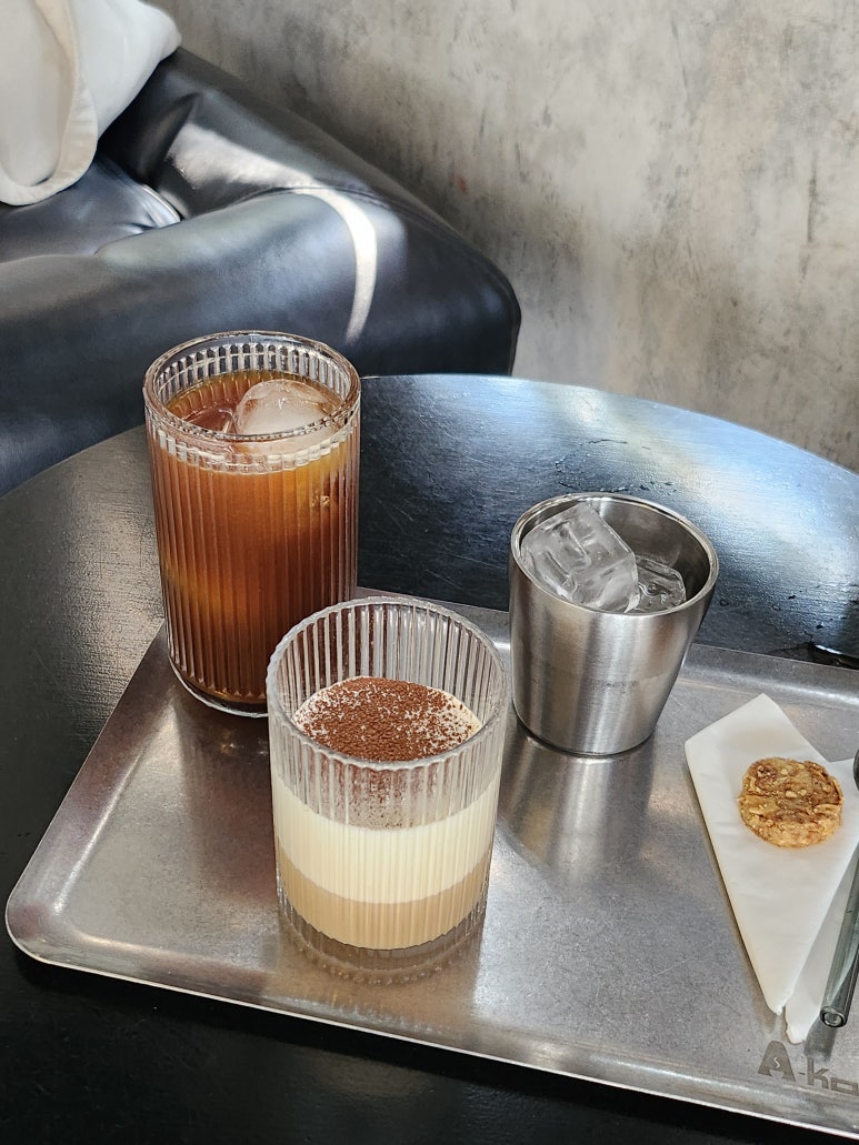 베트남 다낭 한시장 로컬카페 인스타감성 Akopi coffee : 네이버 블로그