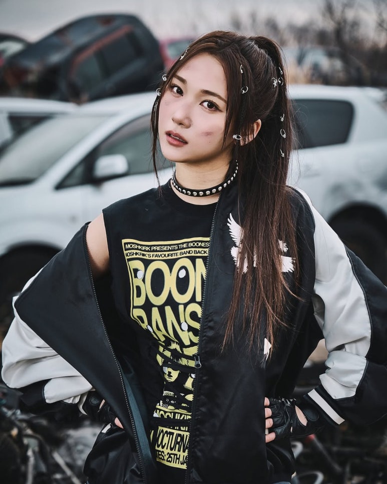 “MZMC 첫 걸그룹”… VVS, 5인 전원 공개 완료 : 네이버 블로그