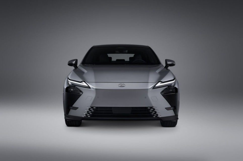 2026 렉서스 신형 ES 공개 ES300h와 ES350h 하이브리드, ES350e와 ES500e 전기차의 디자인, 실내, 제원 ...