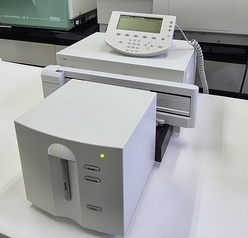 동진과학 - AGILENT 8453 UV-VIS SPECTROPHOTOMETER 중고분석기 중고성분분석기 : 네이버 블로그