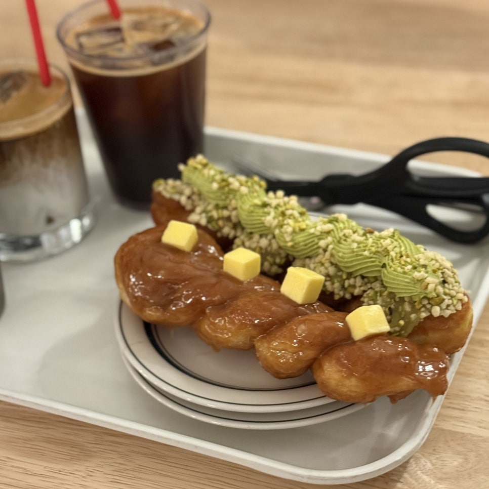 꽈배기 도넛 | 석촌호수 야장 카페 봉땅 잠실 : 네이버 블로그