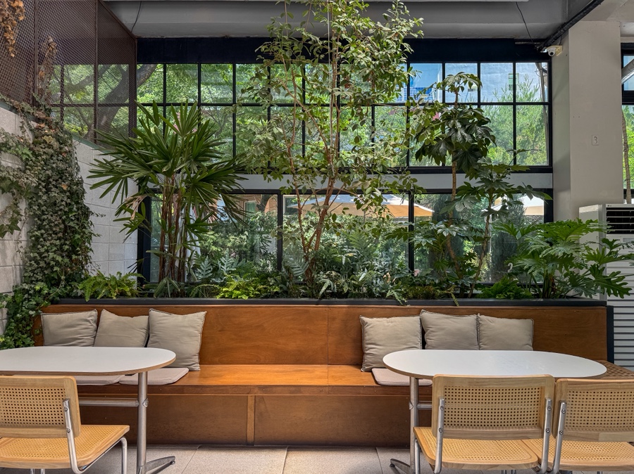 서울 계곡 카페 테라스와 실내도 예쁜 우이동 카페 산아래 : 네이버 블로그