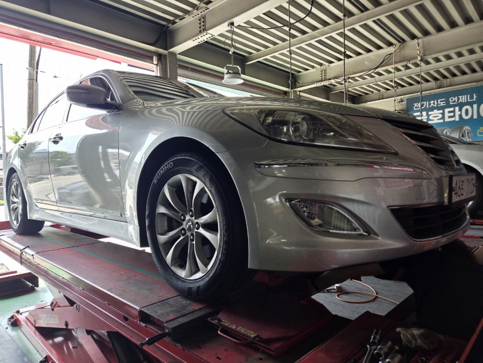 청주 세종 금호타이어 제네시스 솔루스 TA31 225 55 17 2255517 4본 40만원에 얼라이먼트까지! : 네이버 블로그