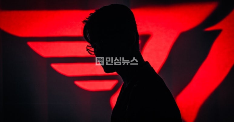 ‘페이커’ 이상혁, T1과 4년 재계약…2029년까지 함께 간다, 페이커 연봉 얼마? (+롤, 리그오브레전드, Faker, 연봉) : 네이버 블로그