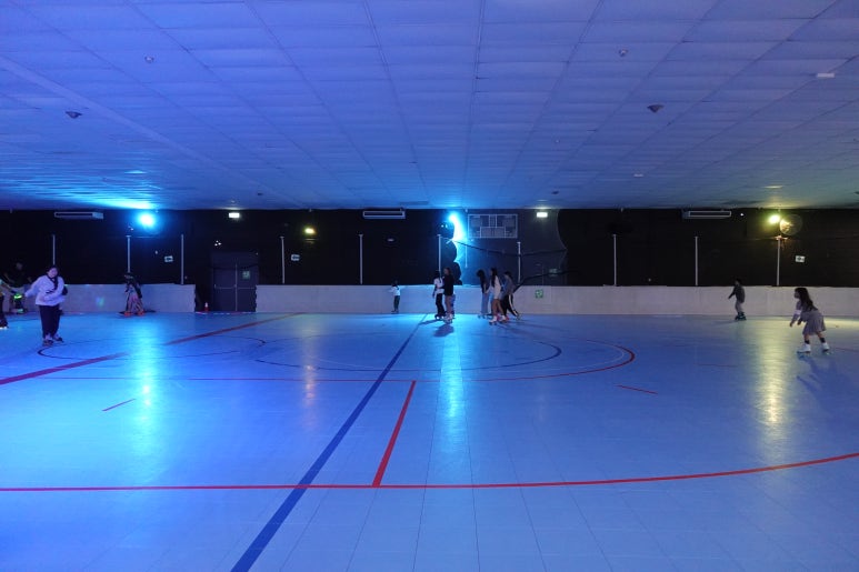 오클랜드 롤러스케이트 탈만한 곳 - 글렌필드 로라장 ActivZone Indoor Sports Arena : 네이버 블로그