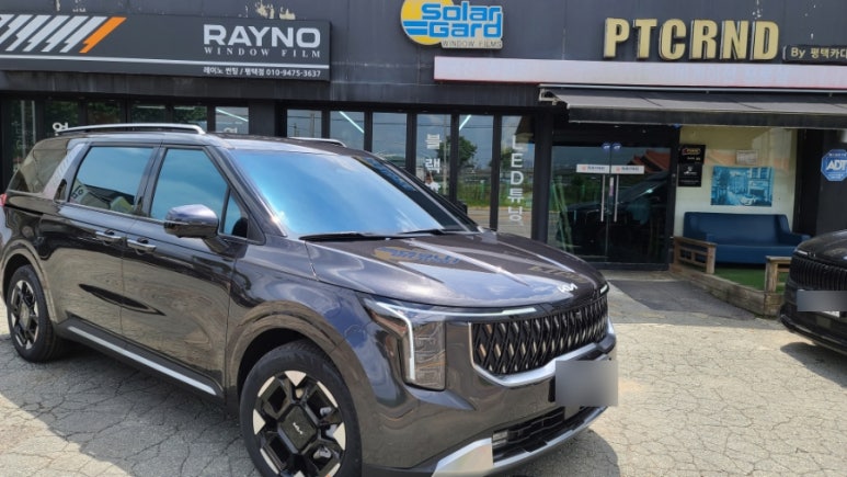 신형 카니발 9인승 판테라메탈 글라스틴트 레이니블루 대리석 블랙 시공 [평택신차패키지 전문점 PTCRND] : 네이버 블로그