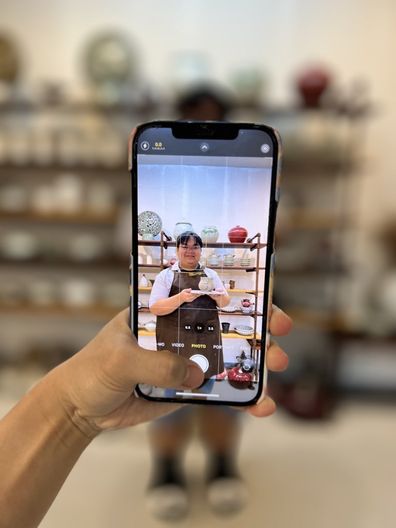 [외국인 한국 일상체험][서울관광 도자기만들기] 강남 실내놀거리 도자기공방 서울관광코스 외국인 달항아리만들기 (from. 필리핀 ...