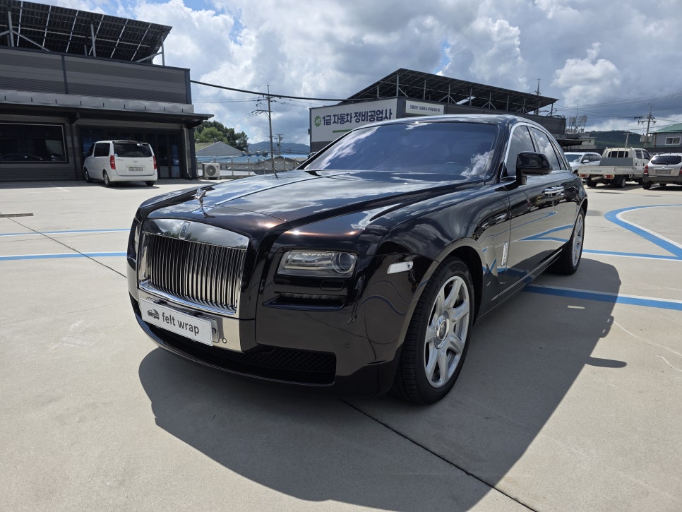 롤스로이스 고스트 고광택 전체랩핑 : 네이버 블로그