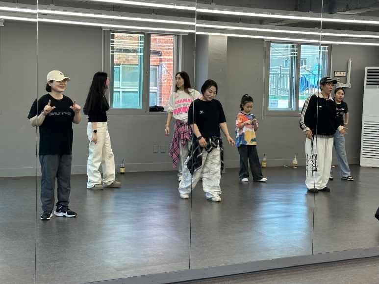 NEPTUNE | 가족과 함께 취미를 즐길 수 있는 곳! | 넵튠 댄스 스튜디오 : 네이버 블로그