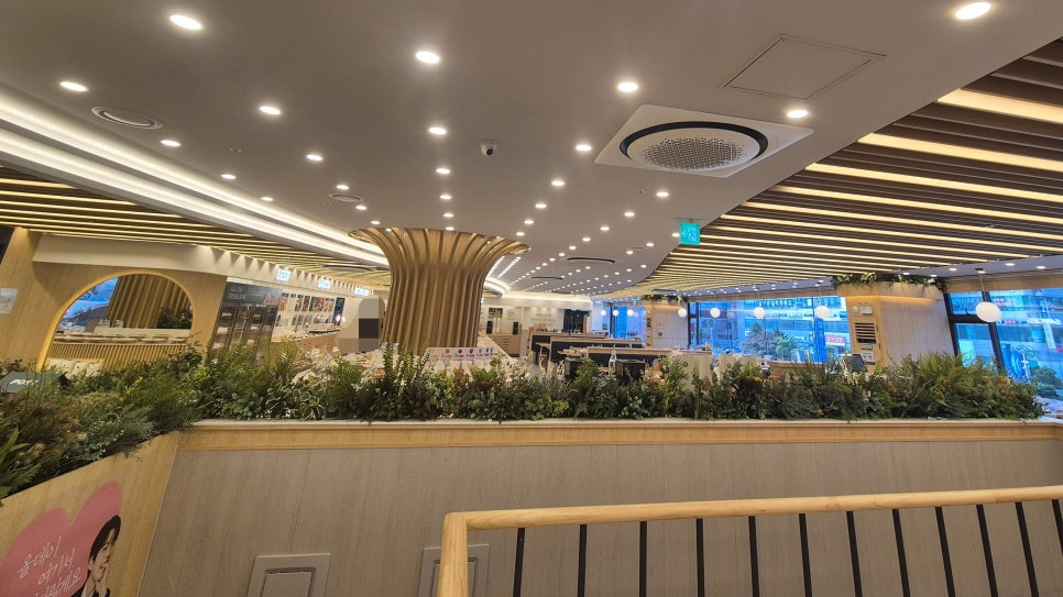 대형화분 파티션조경, 인조식물 플랜트박스 실내조경 인테리어 사례 : 네이버 블로그