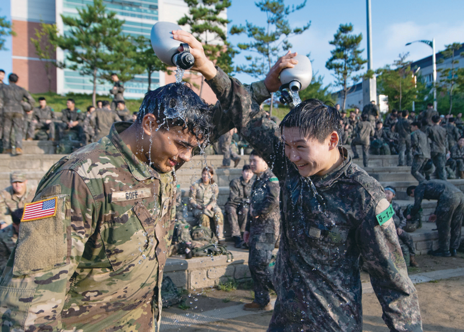 한미 ROTC, 폭염 속 전우애로 하나 되다! : 네이버 블로그