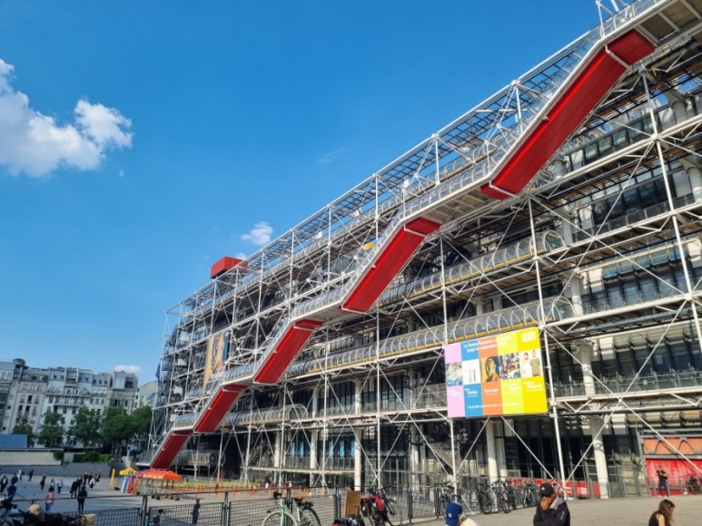 [파리] 퐁피두센터에서 꼭 해볼 것 / 스트라빈스키 분수 / 파리시청사 / 보주광장 맛집 / Brigat 디저트 / 에펠탑 ...