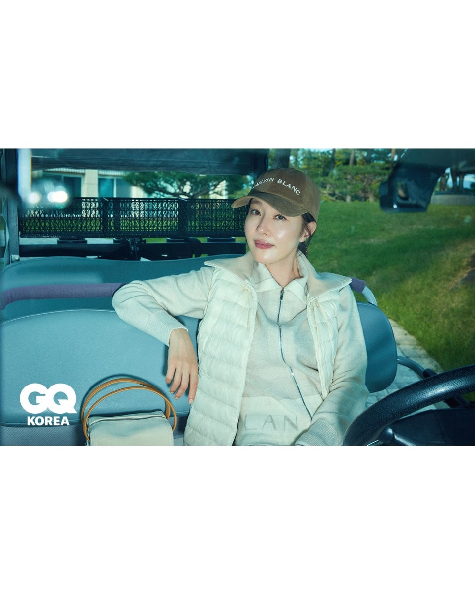 엄지원 GQ 화보 패션 옷 랑방블랑 25FW 여성 골프웨어 브랜드 골프 모자 티셔츠 스커트 의류 추천 : 네이버 블로그