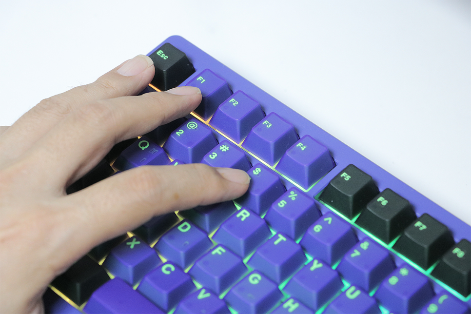 풀 알루미늄의 뛰어난 안정감의 기계식키보드 COX CF87 알루미늄 3모드 유무선 : 네이버 블로그