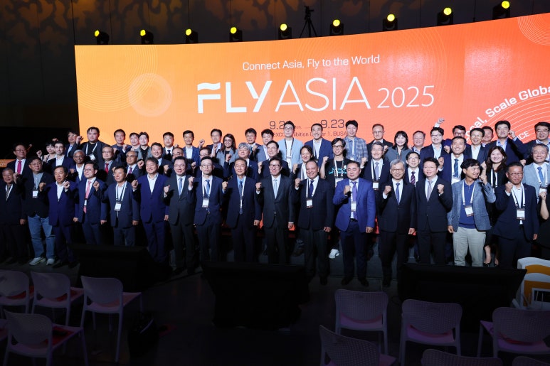 아시아 창업 엑스포 FLY ASIA 2025 개막 : 네이버 블로그